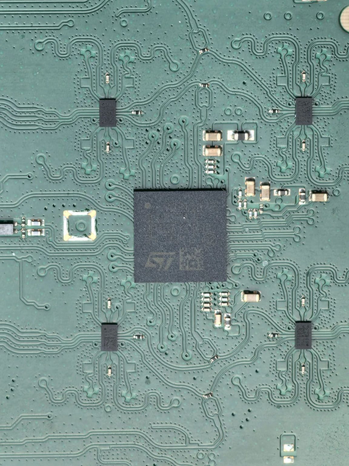 第三代星链starlink终端拆解 – 极客岛